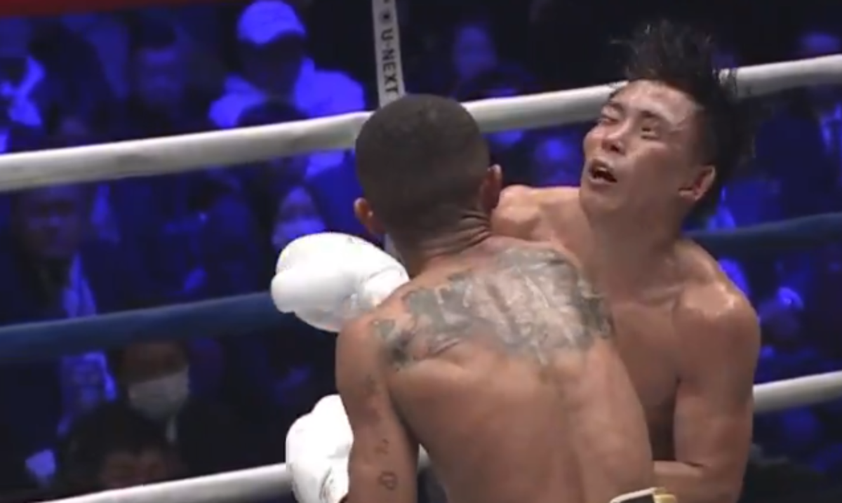 Рене Сантьяго відібрав титул WBO в японського боксера Шокічі Івати – Спорт 24